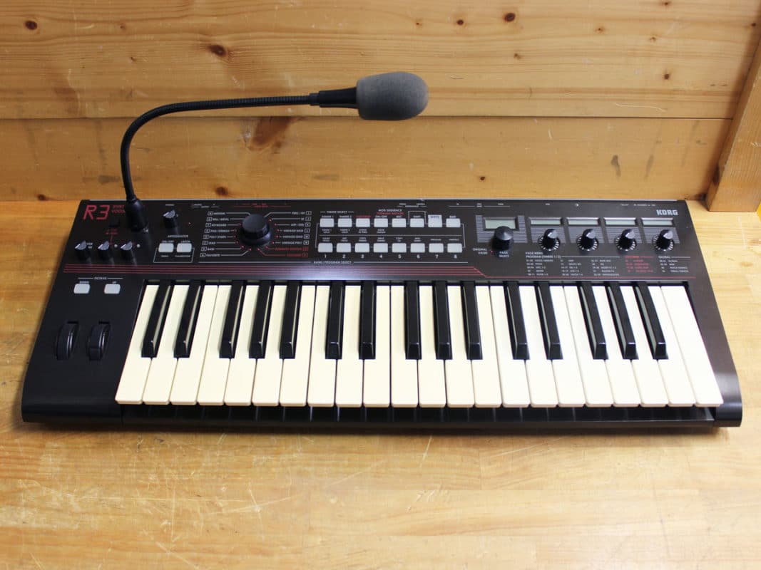 【中古】KORG R3 Synthesizer / Vocoder シンセサイザー 37鍵 - 神奈川県の中古楽器店 パプリカミュージックストア