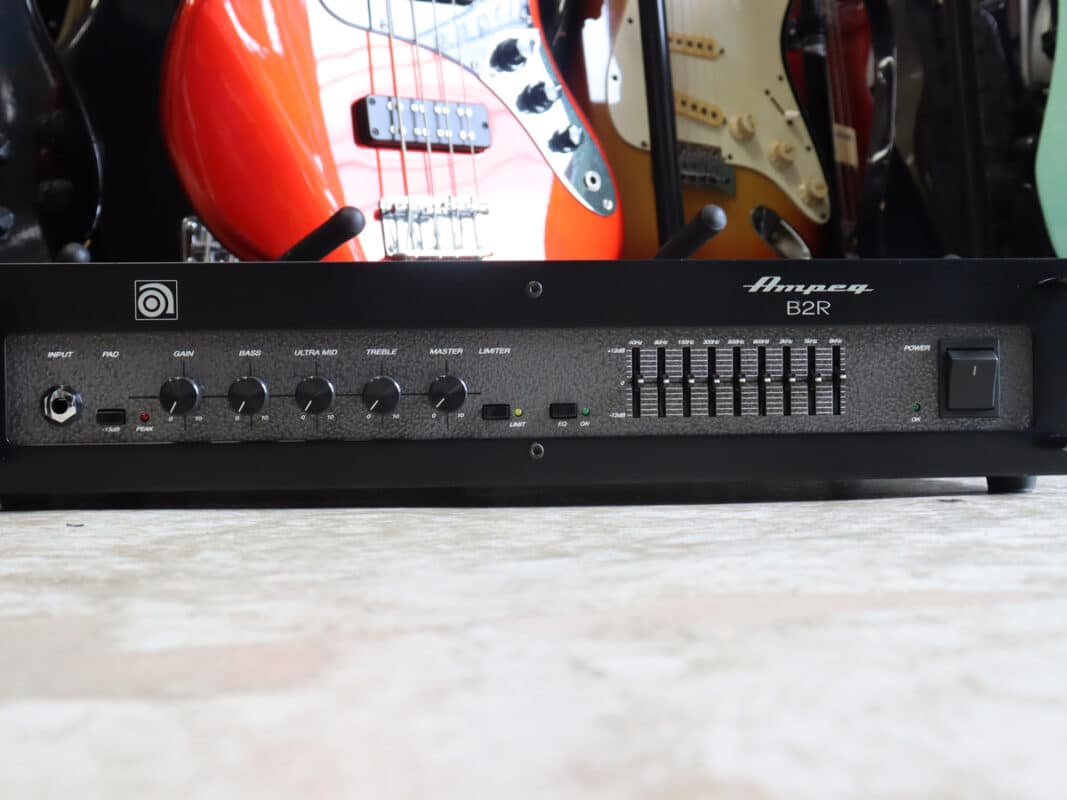 【中古】Ampeg B2R ベースアンプヘッド 350W - 神奈川県の中古楽器店 パプリカミュージックストア