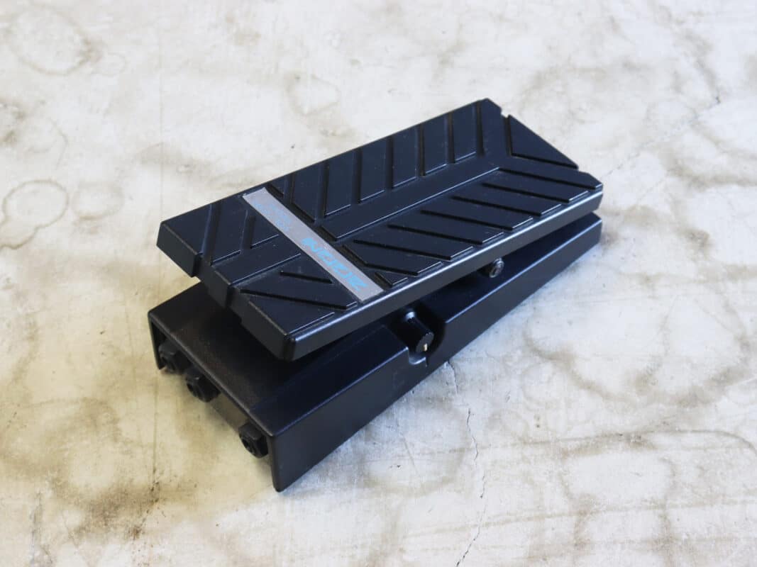 【中古】ZOOM FP01 ボリュームペダル エクスプレッション - 神奈川県の中古楽器店 パプリカミュージックストア