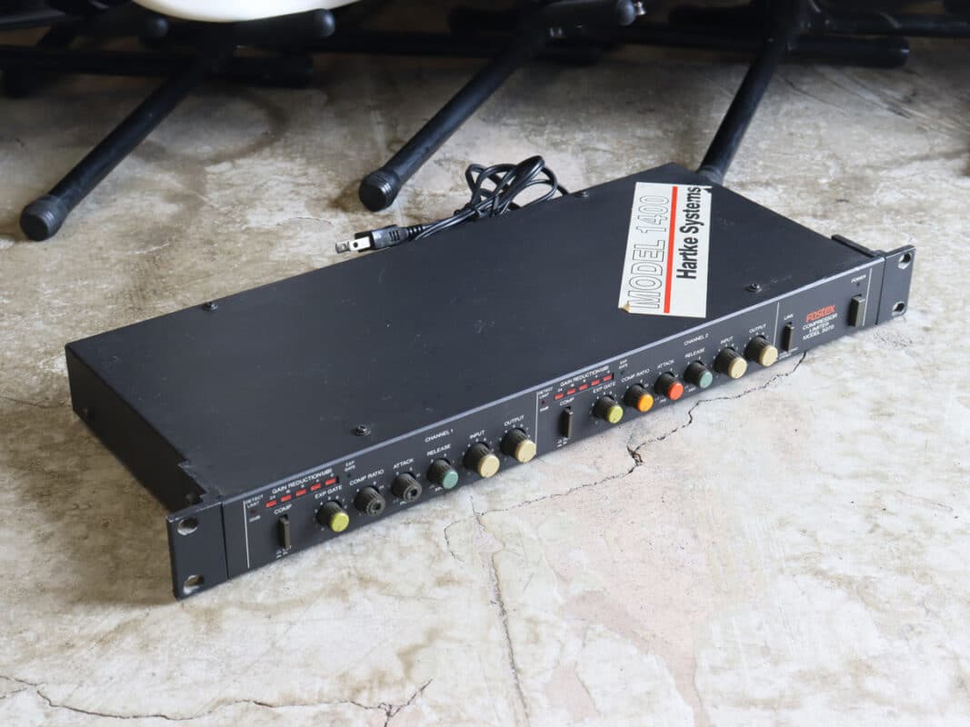 【中古】Fostex COMPRESSOR LIMITER MODEL 3070 - 神奈川県の中古楽器店 パプリカミュージックストア