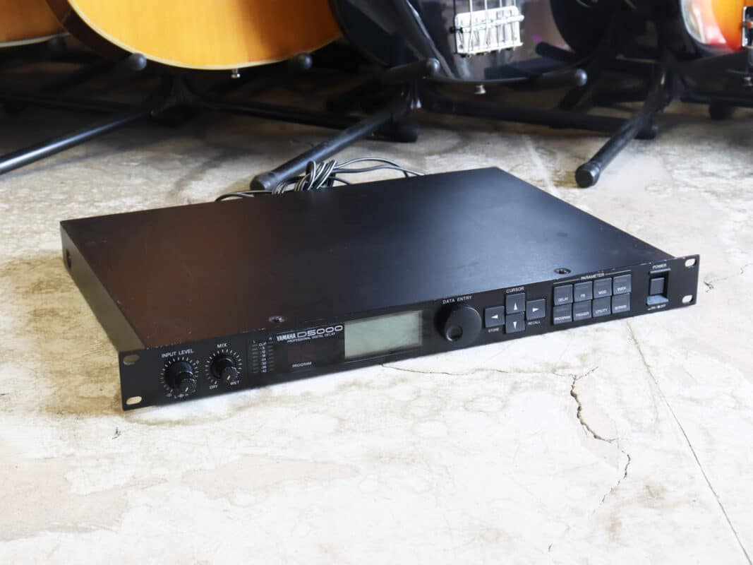 【中古】YAMAHA D5000 Professional Digital Reverb - 神奈川県の中古楽器店 パプリカミュージックストア