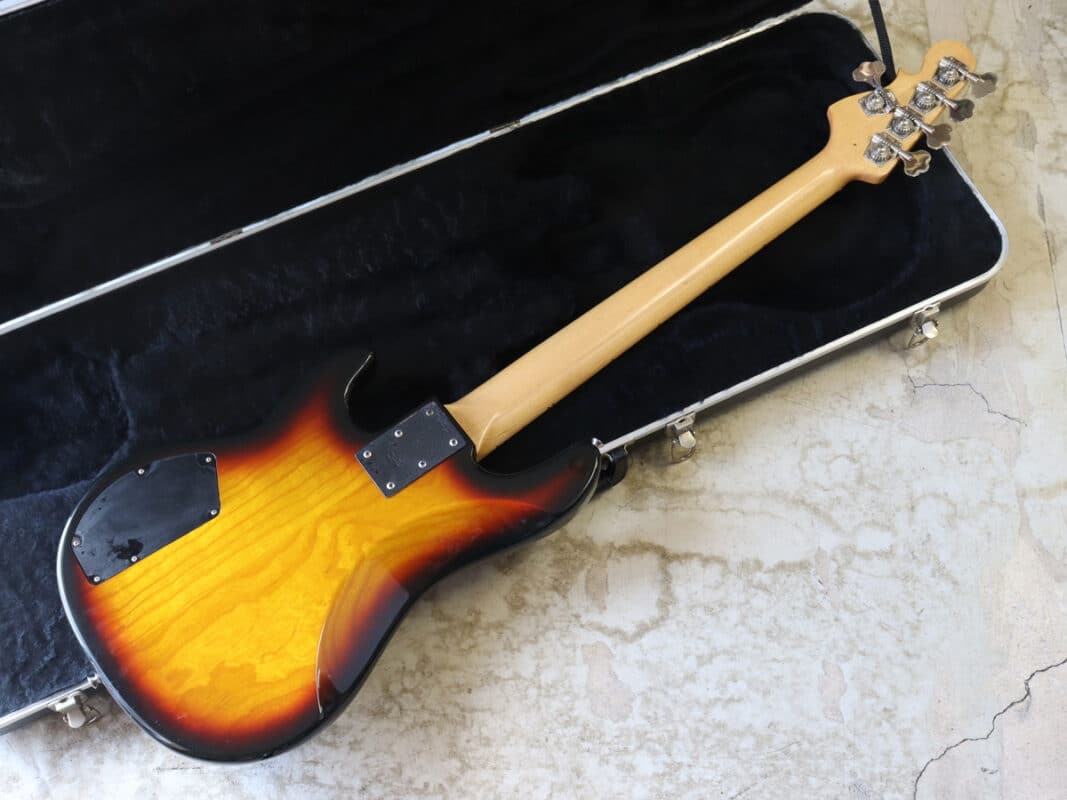 【中古】G&L L-2500 5弦ベース フレットレス仕様 USA 1996年製【デジマート掲載中】 - 神奈川県の中古楽器店 パプリカミュージックストア